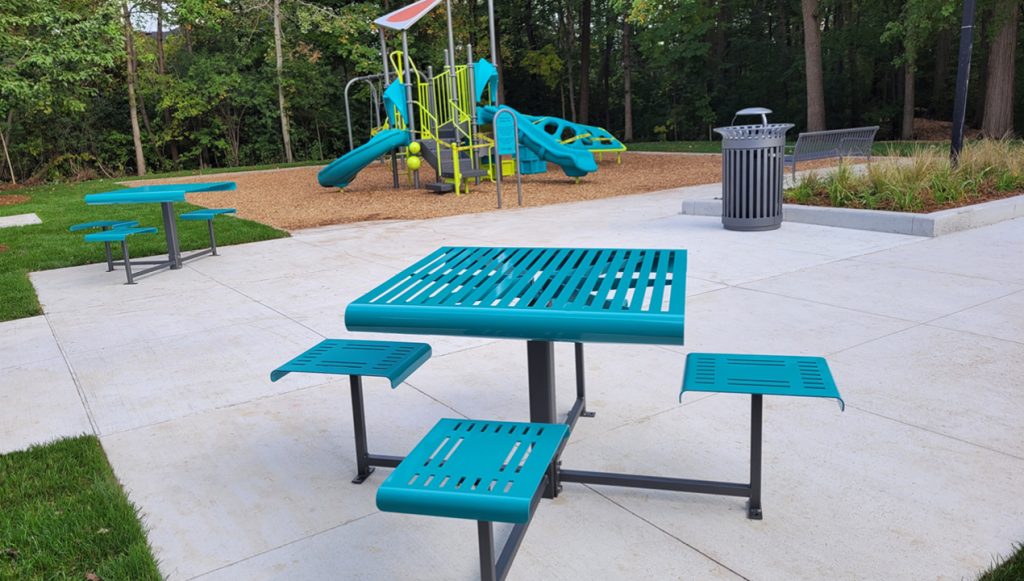 400 Cluster Seating: Customizable Public Options | Maglin