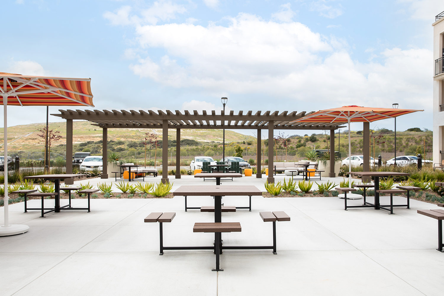 Enclave Heritage Courtyard at Otay Ranch - Maglin