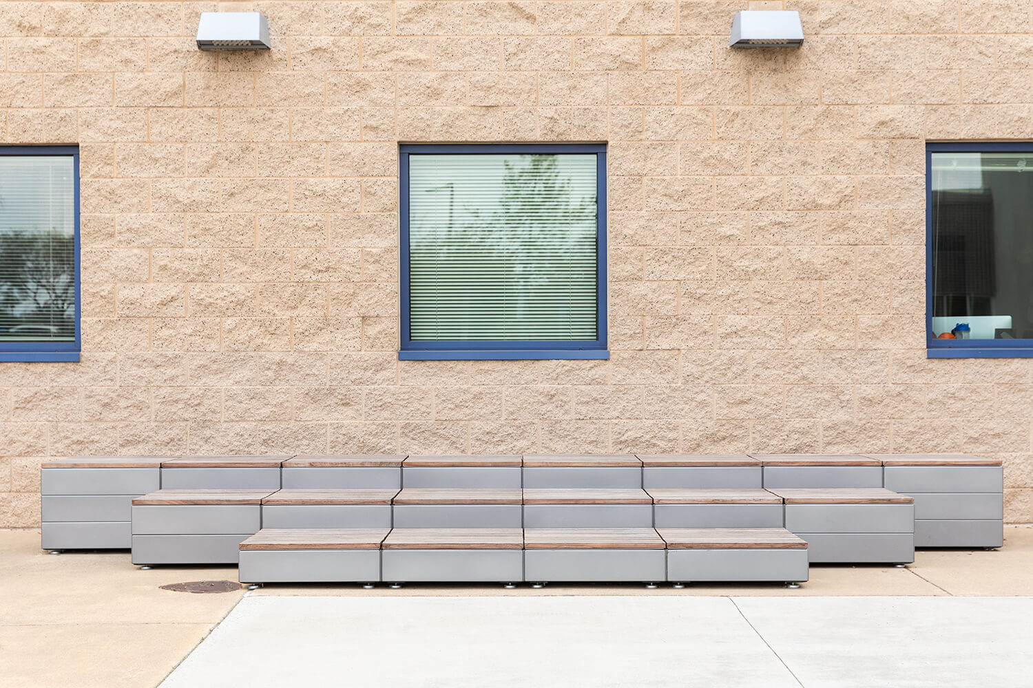 CSUSM: Flexible Furniture for Bold Campus Branding | Maglin